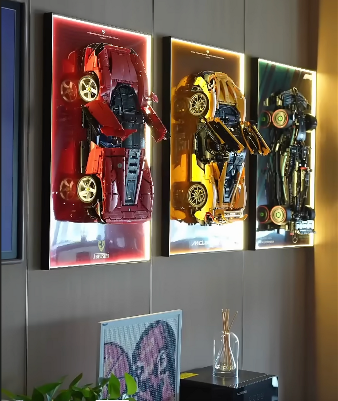 Lego® F1 Wall Mount Display Frame